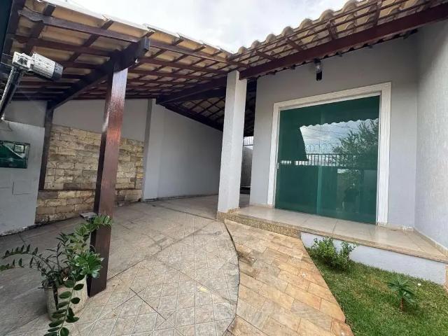 Casa / Sobrado para Venda em Belo Horizonte/MG Santa Mônica 3 Quartos