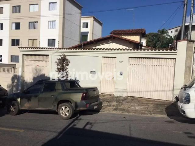 Casa / Sobrado para Venda em Belo Horizonte/MG Santa Amélia 4 Quartos