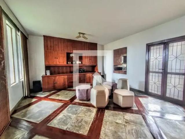Casa / Sobrado para Venda em Belo Horizonte/MG Santa Amélia 5 Quartos