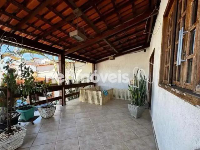 Casa / Sobrado para Venda em Belo Horizonte/MG Santa Amélia 5 Quartos