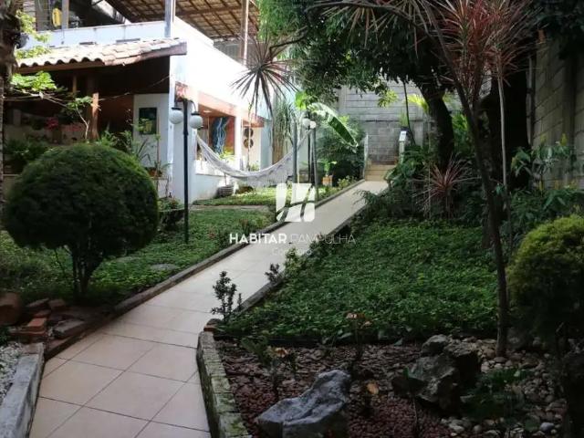 Casa / Sobrado para Venda em Belo Horizonte/MG Santa Amélia 5 Quartos