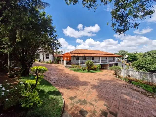 Casa / Sobrado para Venda em Belo Horizonte/MG Santa Amélia 5 Quartos