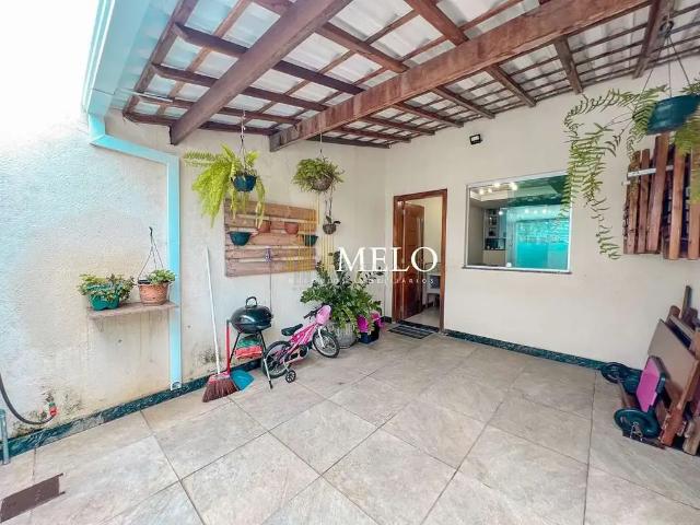 Casa / Sobrado para Venda em Belo Horizonte/MG Santa Amélia 2 Quartos