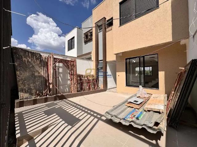 Casa / Sobrado para Venda em Belo Horizonte/MG Santa Amélia 3 Quartos