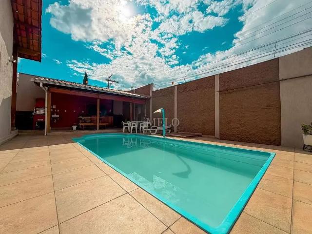 Casa / Sobrado para Venda em Belo Horizonte/MG Santa Amélia 3 Quartos