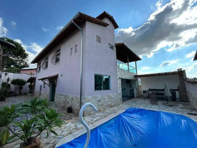 Casa / Sobrado para Venda em Belo Horizonte/MG Santa Amélia 3 Quartos