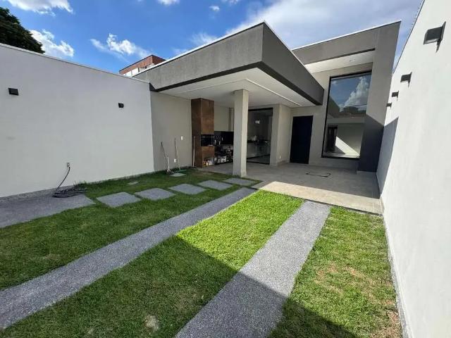 Casa / Sobrado para Venda em Belo Horizonte/MG Santa Amélia 3 Quartos
