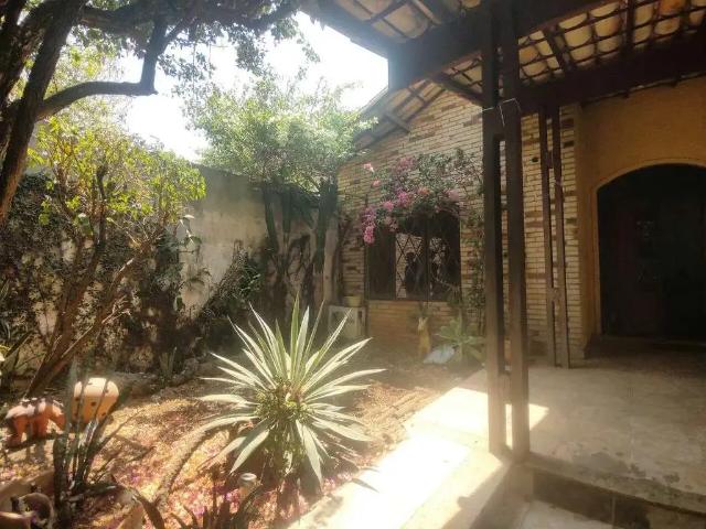 Casa / Sobrado para Venda em Belo Horizonte/MG Santa Amélia 3 Quartos