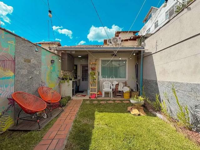 Casa / Sobrado para Venda em Belo Horizonte/MG Santa Amélia 3 Quartos