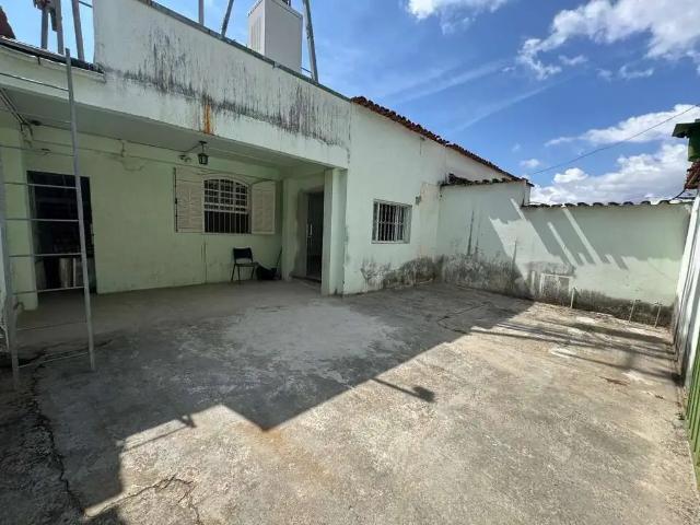 Casa / Sobrado para Venda em Belo Horizonte/MG Santa Amélia 3 Quartos