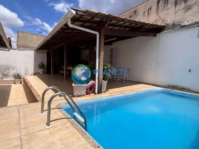 Casa / Sobrado para Venda em Belo Horizonte/MG Santa Amélia 3 Quartos