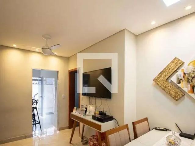 Casa / Sobrado para Venda em Belo Horizonte/MG Santa Branca 2 Quartos