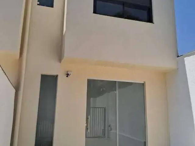 Casa / Sobrado para Venda em Belo Horizonte/MG Santa Branca 3 Quartos