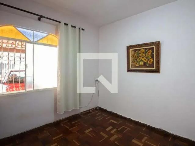 Casa / Sobrado para Venda em Belo Horizonte/MG Santa Branca 3 Quartos