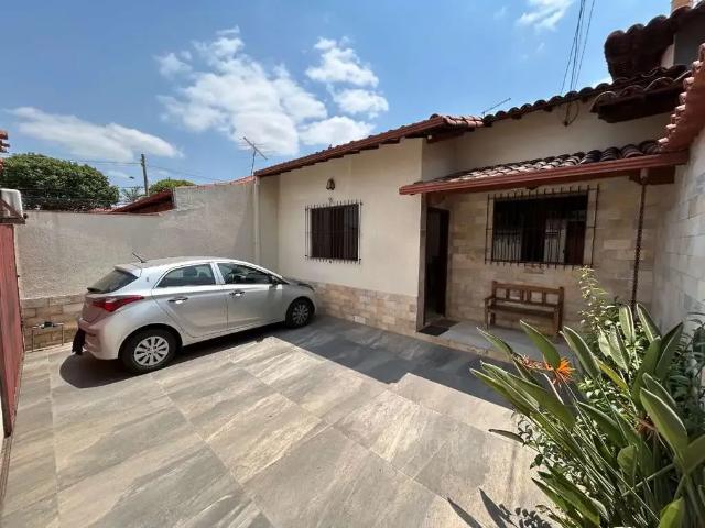 Casa / Sobrado para Venda em Belo Horizonte/MG Santa Branca 3 Quartos