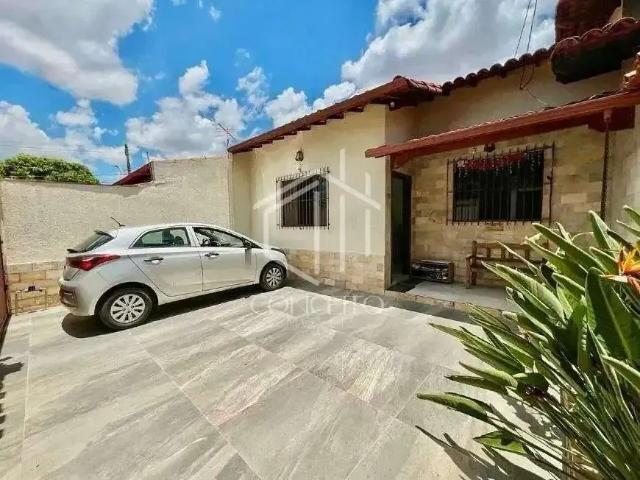 Casa / Sobrado para Venda em Belo Horizonte/MG Santa Branca 3 Quartos