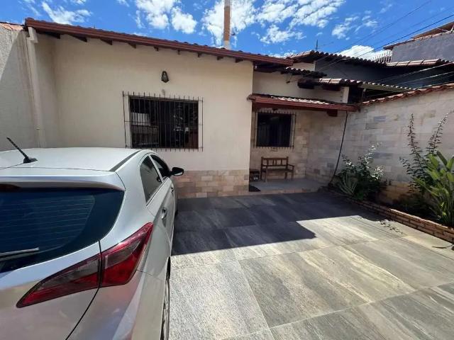 Casa / Sobrado para Venda em Belo Horizonte/MG Santa Branca 3 Quartos