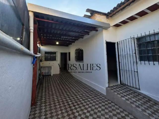 Casa / Sobrado para Venda em Belo Horizonte/MG Santa Cruz 2 Quartos