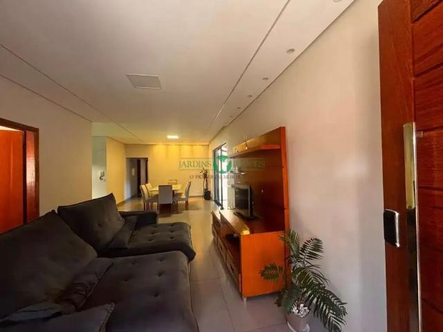 Casa / Sobrado para Venda em Belo Horizonte/MG Santa Cruz 5 Quartos
