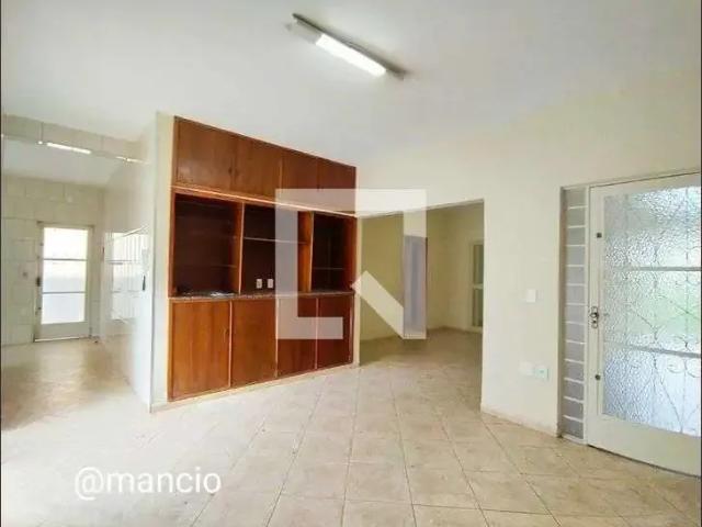 Casa / Sobrado para Venda em Belo Horizonte/MG Santa Efigênia 3 Quartos