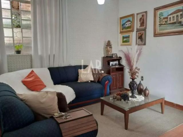 Casa / Sobrado para Venda em Belo Horizonte/MG Santa Efigênia 4 Quartos
