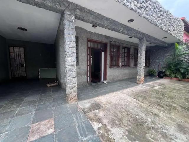 Casa / Sobrado para Venda em Belo Horizonte/MG Santa Helena Barreiro 3 Quartos