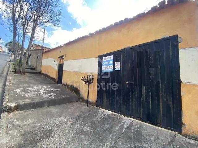 Casa / Sobrado para Venda em Belo Horizonte/MG Santa Helena Barreiro 3 Quartos