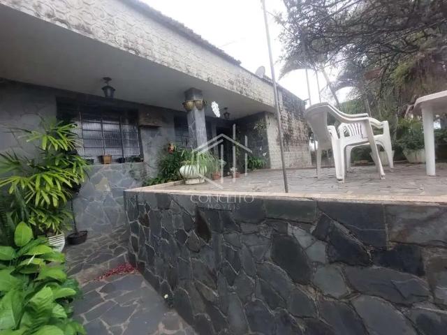 Casa / Sobrado para Venda em Belo Horizonte/MG Santa Rosa 3 Quartos