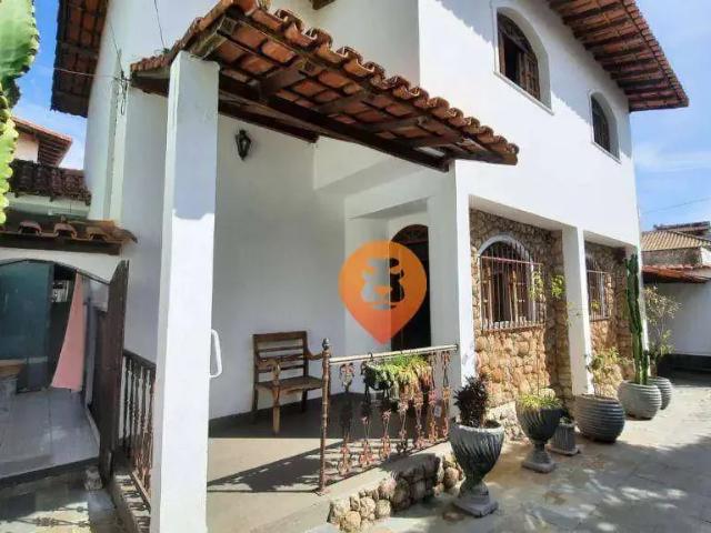 Casa / Sobrado para Venda em Belo Horizonte/MG Santa Tereza 4 Quartos