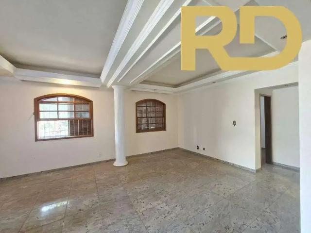 Casa / Sobrado para Venda em Belo Horizonte/MG Santa Tereza 4 Quartos