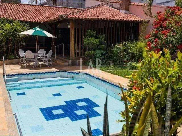 Casa / Sobrado para Venda em Belo Horizonte/MG Santa Tereza 8 Quartos