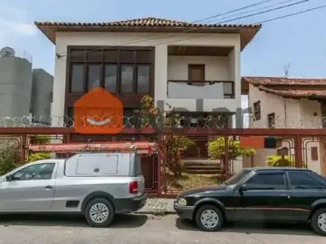 Casa / Sobrado para Venda em Belo Horizonte/MG Santa Tereza 8 Quartos
