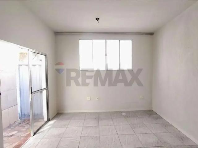 Casa / Sobrado para Venda em Belo Horizonte/MG Santa Tereza 2 Quartos