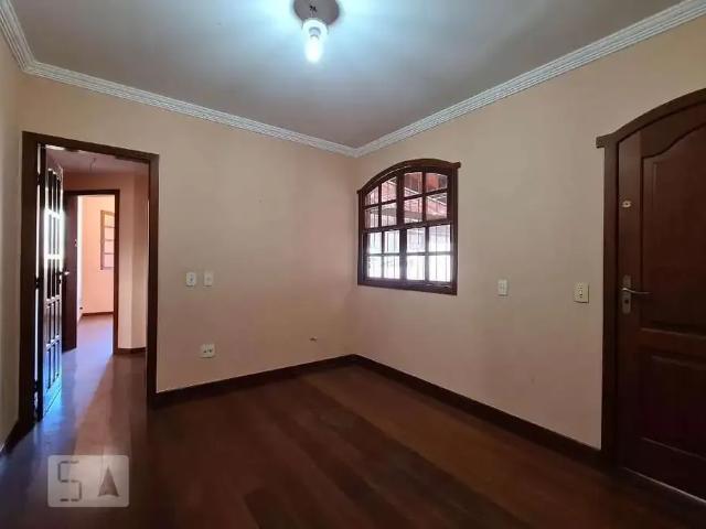 Casa / Sobrado para Venda em Belo Horizonte/MG Santa Tereza 3 Quartos