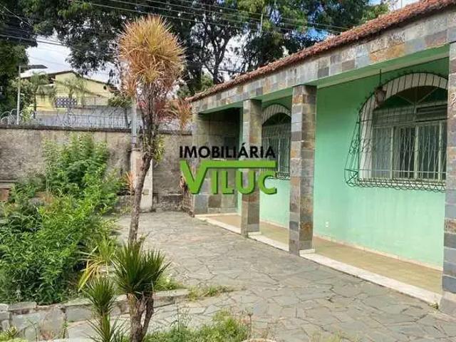 Casa / Sobrado para Venda em Belo Horizonte/MG Santa Terezinha 3 Quartos