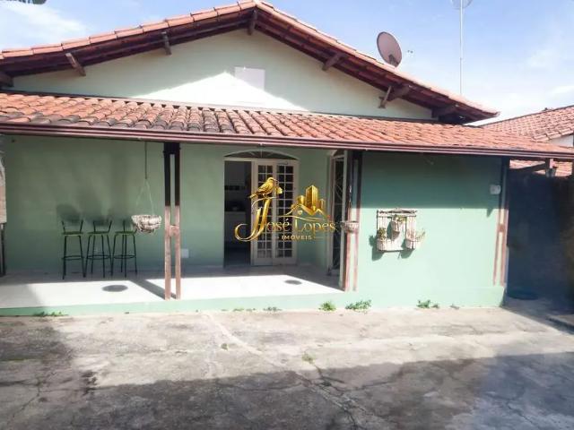 Casa / Sobrado para Venda em Belo Horizonte/MG Santa Terezinha 3 Quartos