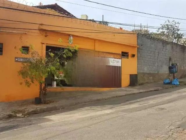 Casa / Sobrado para Venda em Belo Horizonte/MG Santo André 2 Quartos