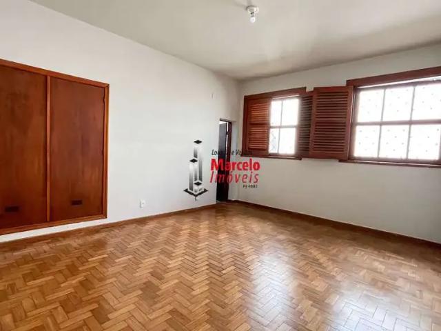 Casa / Sobrado para Venda em Belo Horizonte/MG Santo Antônio 5 Quartos