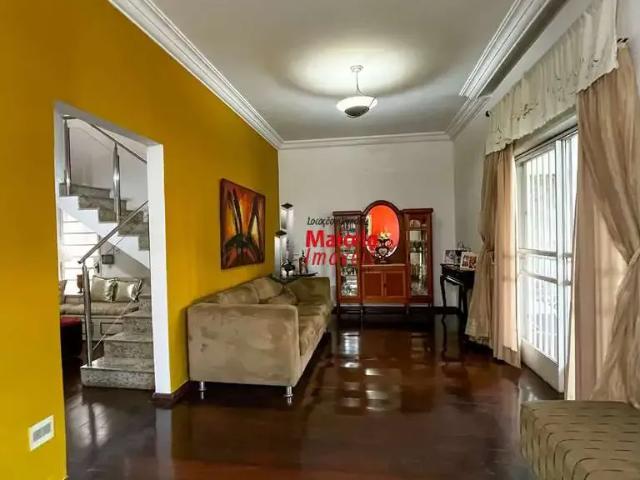 Casa / Sobrado para Venda em Belo Horizonte/MG Serra 4 Quartos