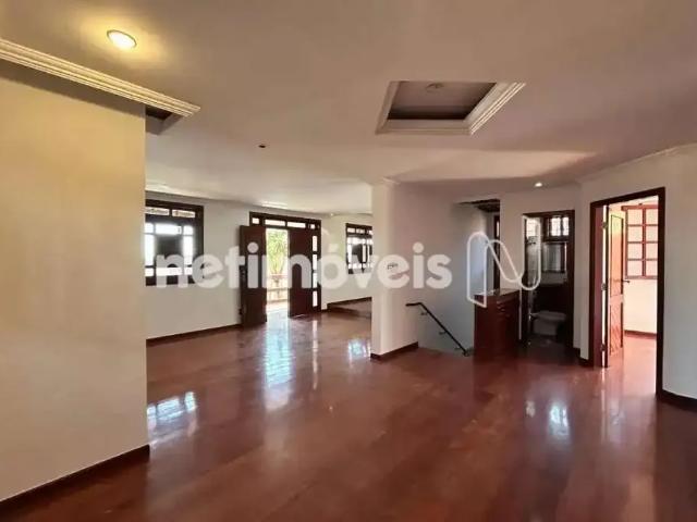 Casa / Sobrado para Venda em Belo Horizonte/MG Serrano 5 Quartos