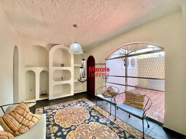 Casa / Sobrado para Venda em Belo Horizonte/MG Sion 4 Quartos