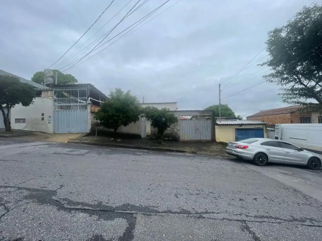 Casa / Sobrado para Venda em Belo Horizonte/MG Tupi A 6 Quartos