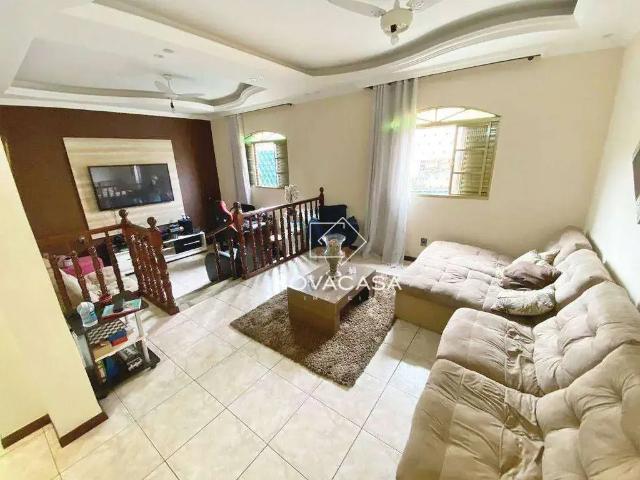 Casa / Sobrado para Venda em Belo Horizonte/MG Tupi B 6 Quartos