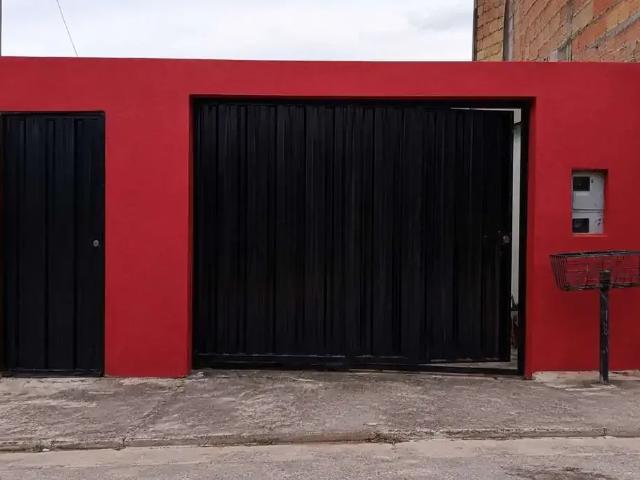 Casa / Sobrado para Venda em Belo Horizonte/MG Tirol 2 Quartos