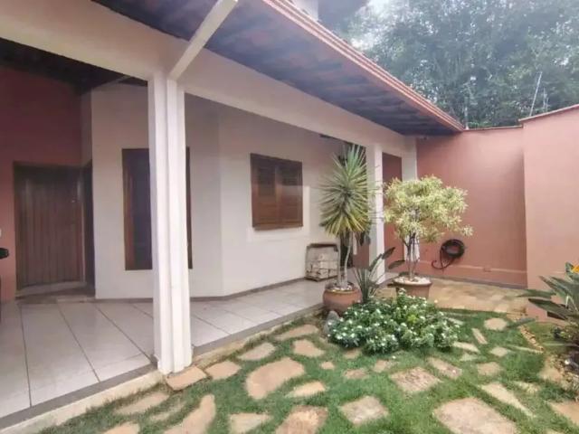 Casa / Sobrado para Venda em Belo Horizonte/MG Tirol 4 Quartos