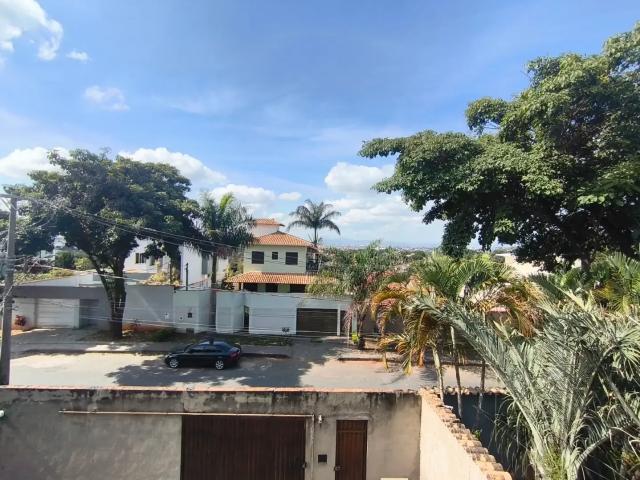 Casa / Sobrado para Venda em Belo Horizonte/MG Trevo 7 Quartos