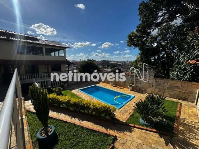 Casa / Sobrado para Venda em Belo Horizonte/MG Vera Cruz 3 Quartos