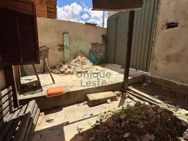Casa / Sobrado para Venda em Belo Horizonte/MG Vera Cruz 3 Quartos