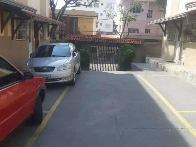 Casa / Sobrado para Venda em Belo Horizonte/MG Vila Cloris 2 Quartos