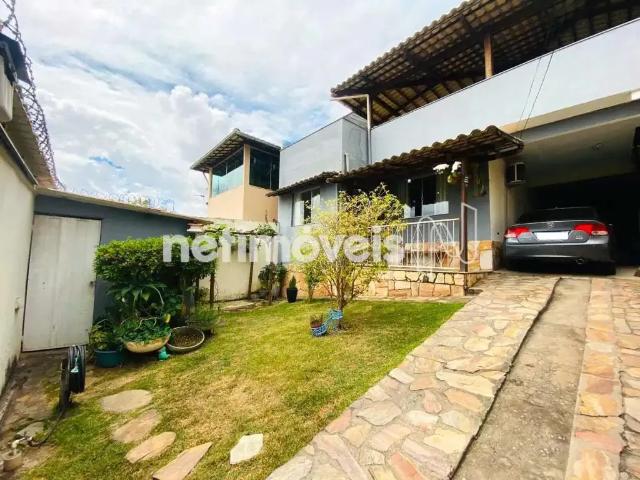 Casa / Sobrado para Venda em Belo Horizonte/MG Vitória 3 Quartos